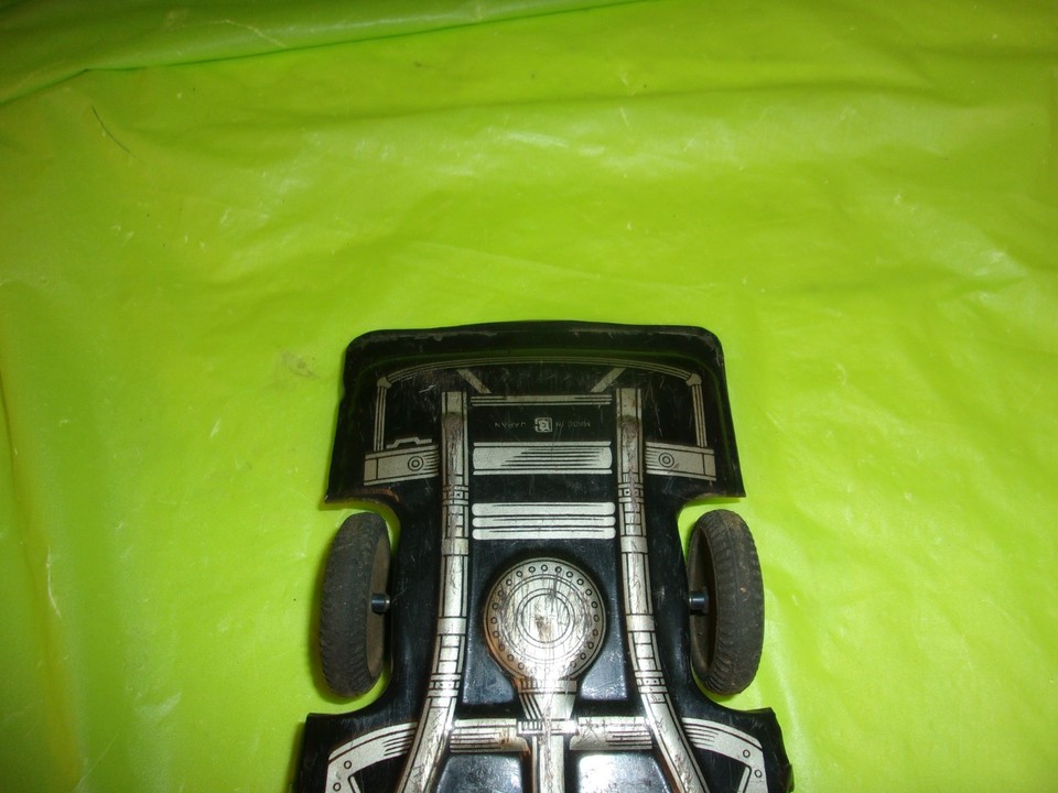 BANDAI "FORD PICK-UP" #3381 FRICTION DRIVE TIN TOY TRUCK!! BODY IS LOSE ...