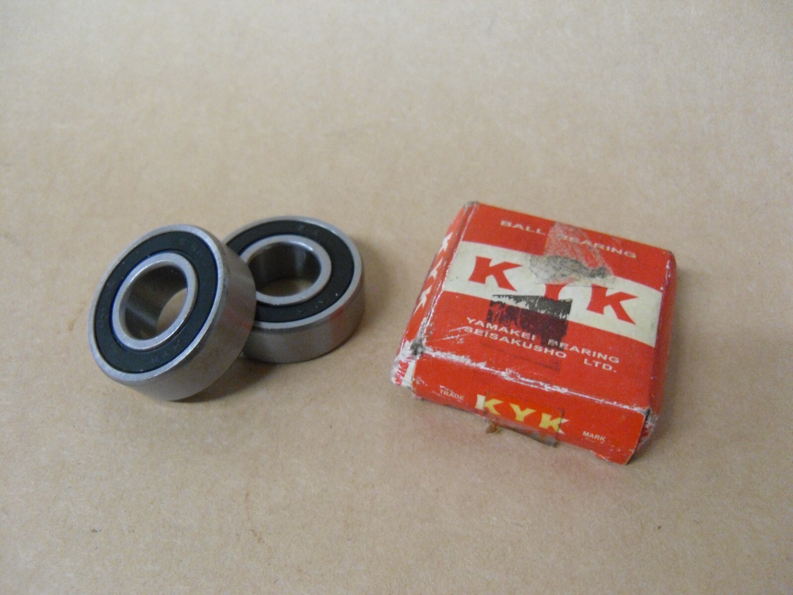 1616 2rs KYK Single Row Ball Bearing for sale online | eBay