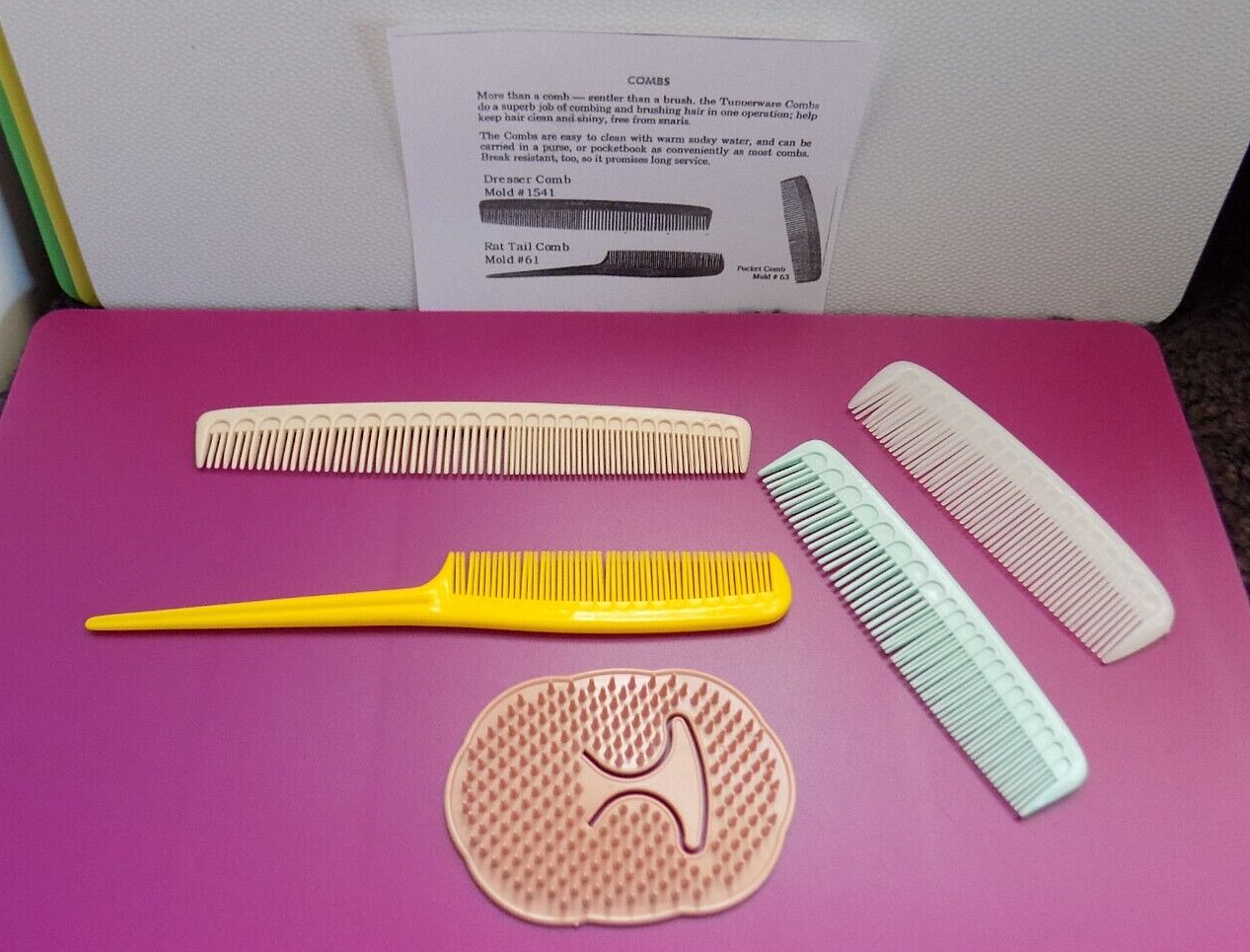 TUPPERWARE Lot of 4 Combs, all Sizes + Scalp Hair Brush/Soap Bar Holder ...