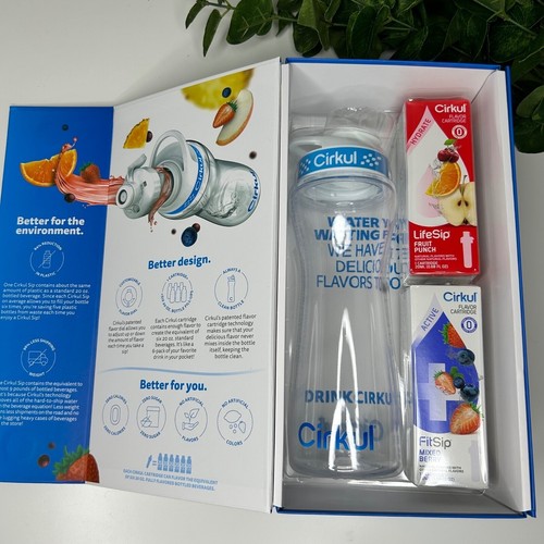 NEW in Box Cirkul Water Bottle Starter Kit 22 Oz Plastic Bottle + 2 Cartridges | eBay