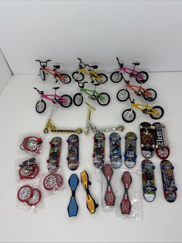 Flick Trix Finger Bike BMX Tech Deck Toy Lot Bundle Bikes Scooter ...