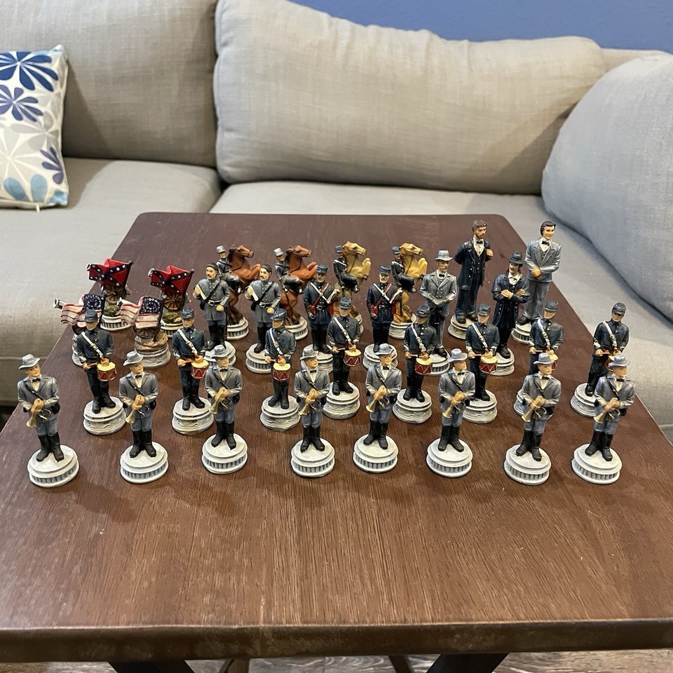 Vintage US Civil War Chess Piece Set THE CHESSMEN Summit Collection ...