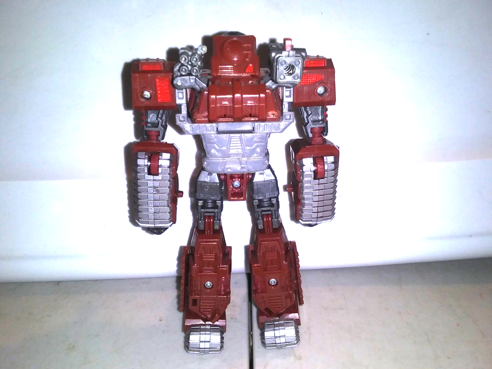 Hasbro Transformers Generations Deluxe Autobot Warpath Custom Cyber ...