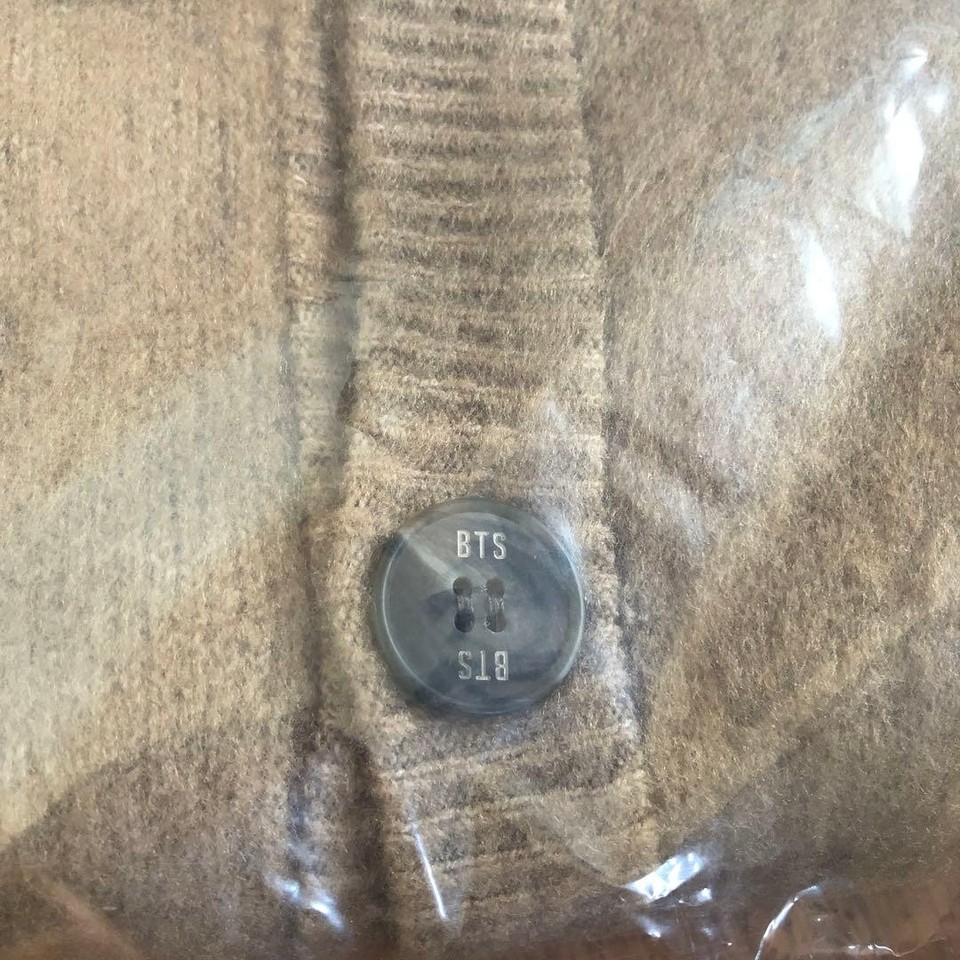 BTS V Worn ON Cardigan L Size Button Logo Korean Kpop Sweater | eBay