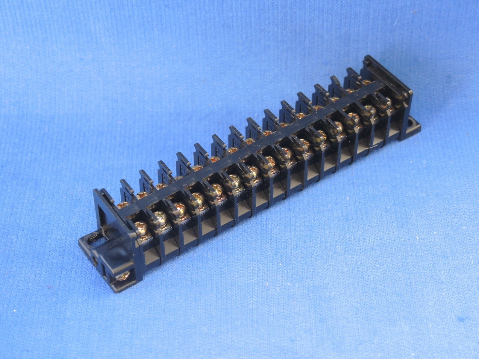 Togi narrow terminal blocks RT-10M (15 pcs) + RT-10K (2 pcs) | eBay