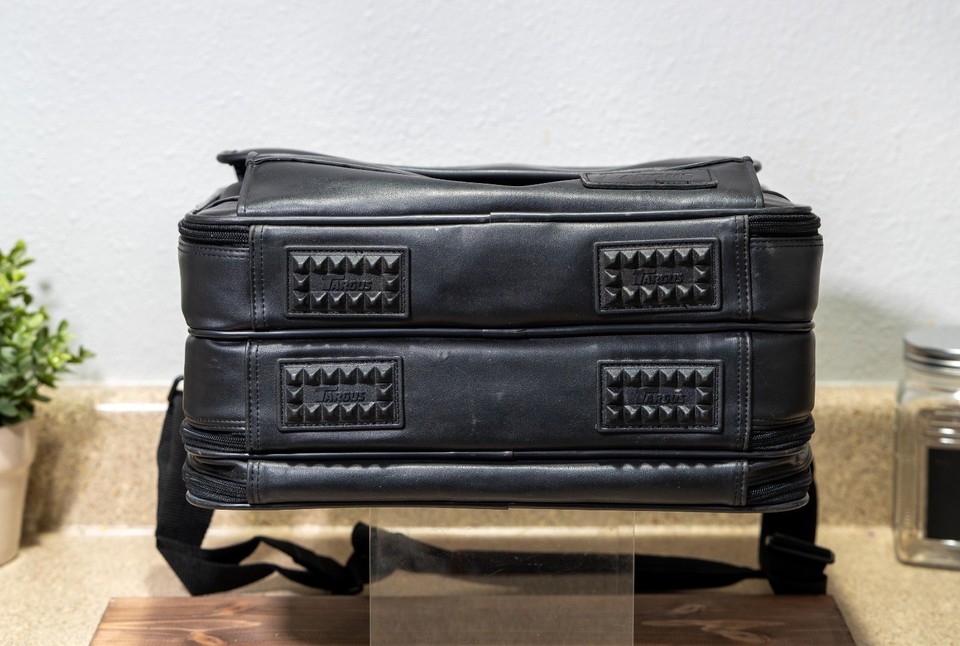 Targus Koskin Leather Black Laptop Computer, Gaming bag and Strap CUN1 ...