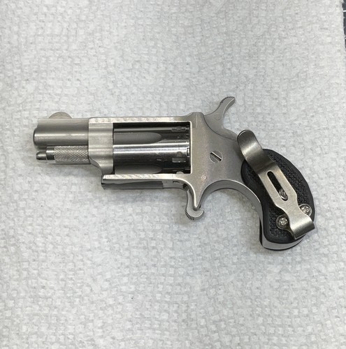 NAA 22LR Textured Grips Metal Pocket Clip North American Arms Mini ...