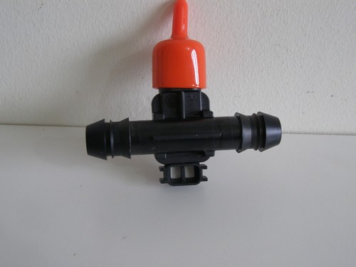 NEW FORD JAGUAR EVAPORATIVE EMISSION FUEL VAPOUR PRESSURE SENSOR 1U5A ...