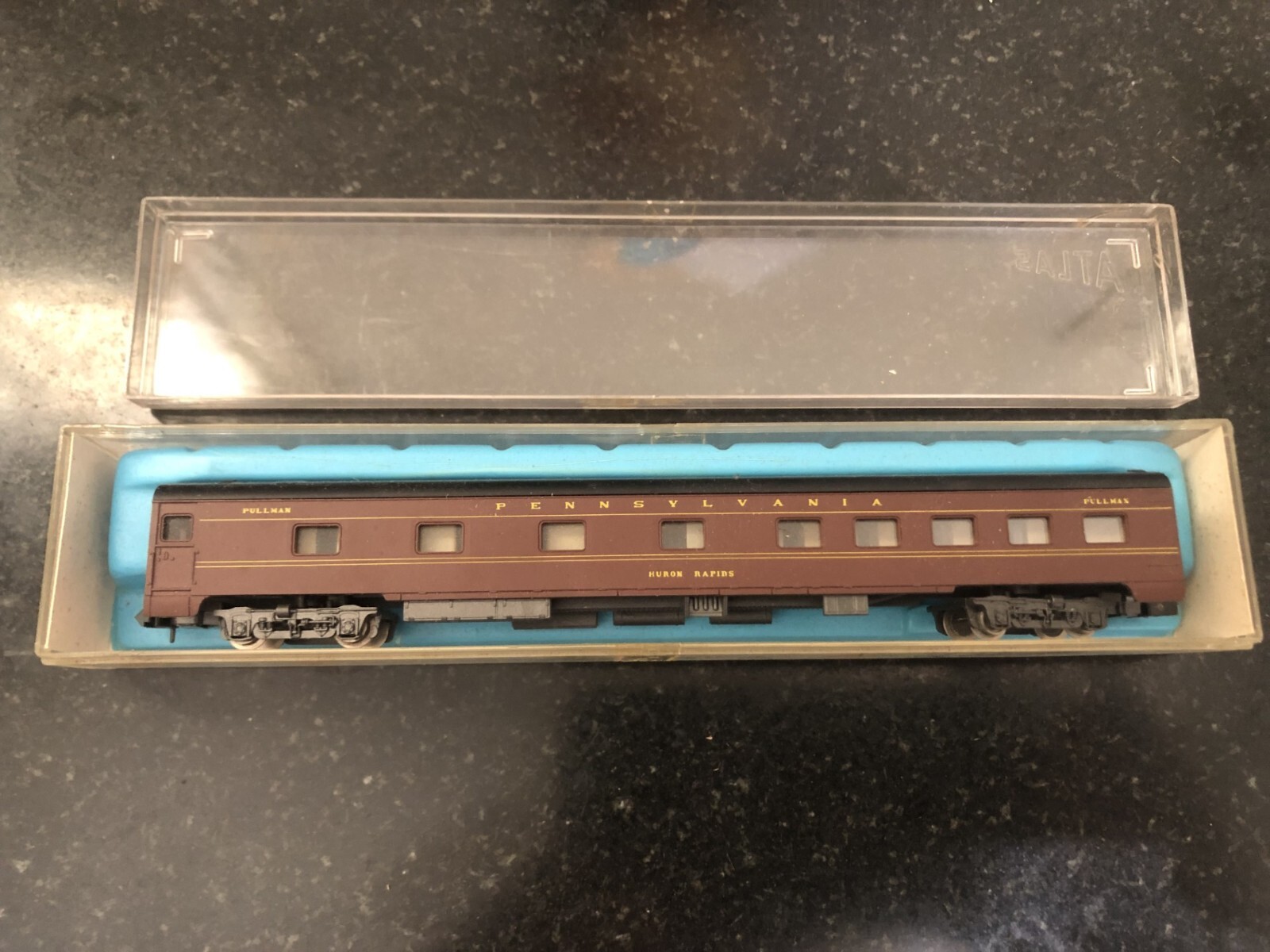 VINTAGE ATLAS N SCALE 2651 LIGHTED PENNSYLVANIA 85' SLEEPER PULLMAN NOS ...