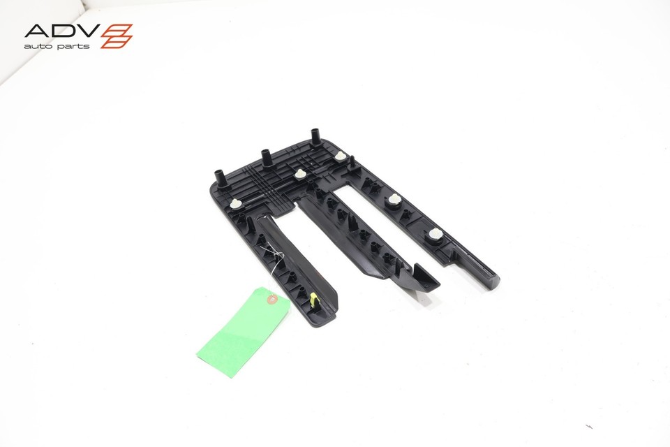 2012 - 2022 TOYOTA SEQUOIA REAR 2ND ROW RIGHT SIDE SEAT TRACK END COVER ...