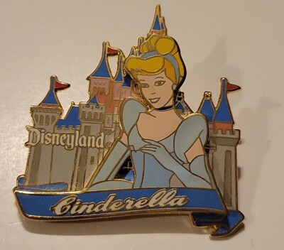 Vintage Disney Cinderella 3D Walt Disney Lapel Pin Castle | eBay