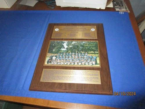 Baltimore Colts Super Bowl V Champions Football Plaque w/ Johnny Unitas ...