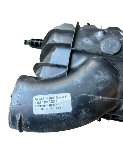 Range Rover L322 2010-2012 Air Cleaner Assembly Air Filter Box W. Lid ...