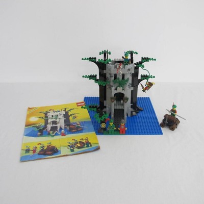LEGO 6077 CASTLE: Forestmen's River Fortress, complete with ...