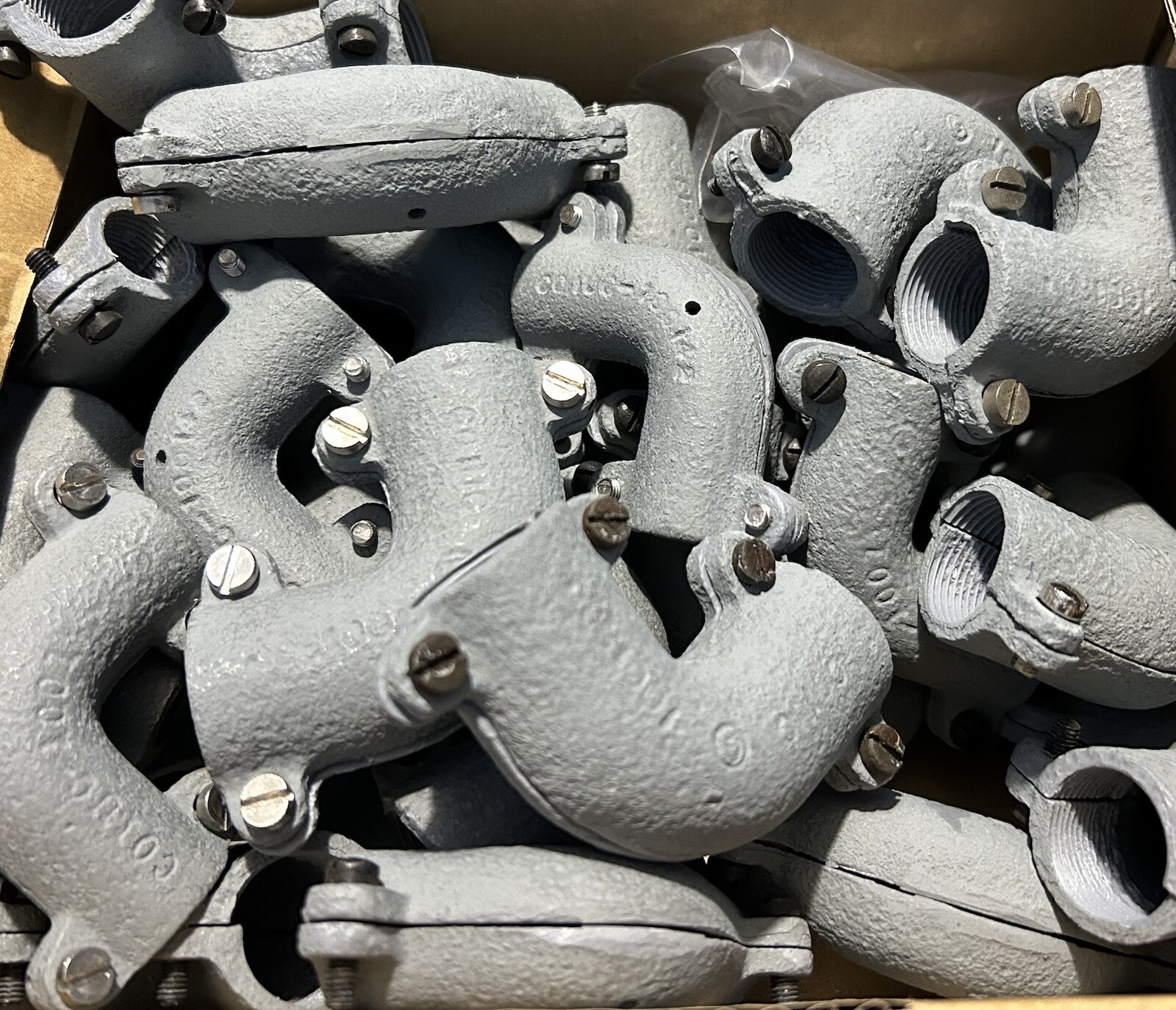 Universal Bren Carrier Split Conduit Fittings 1” | eBay UK