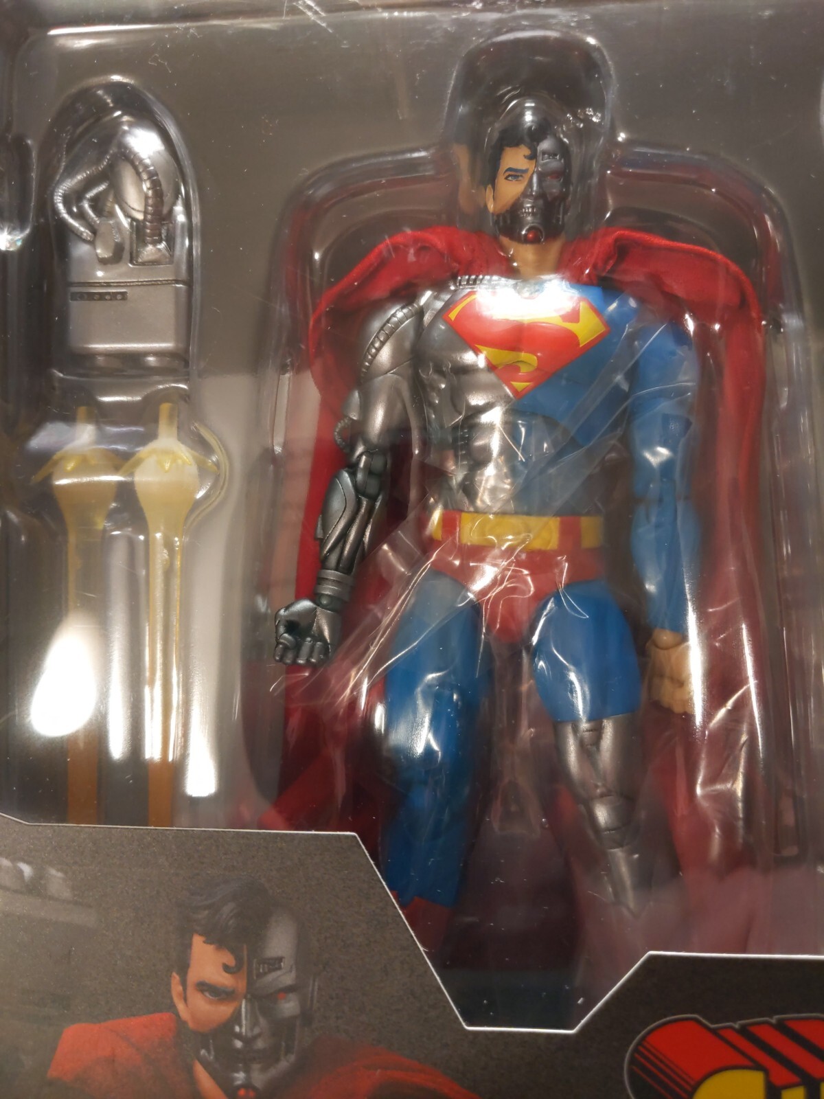 Medicom+Toy+Cyborg+Superman+Return+of+Superman+MAFEX+6.30+in+Action ...