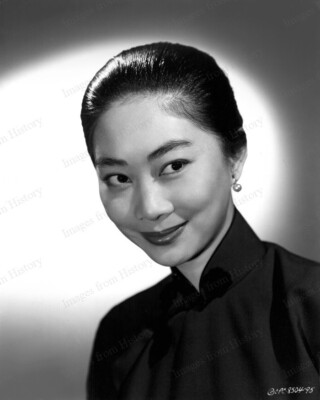 Lisa Lu's Instagram, Twitter & Facebook on IDCrawl