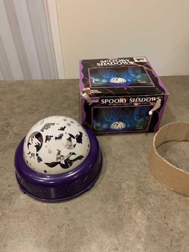 Vtg Spooky Shadows HALLOWEEN Revolving Silhouette Shadow Projection ...