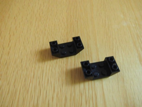 Lego 2 x 4871 Slope Brick 45 4 x 2 Double Inverted Black (487126 ...