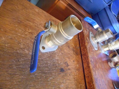 Grundfos 1-1/2" NPT Bronze Dielectric Isolation Valve | eBay