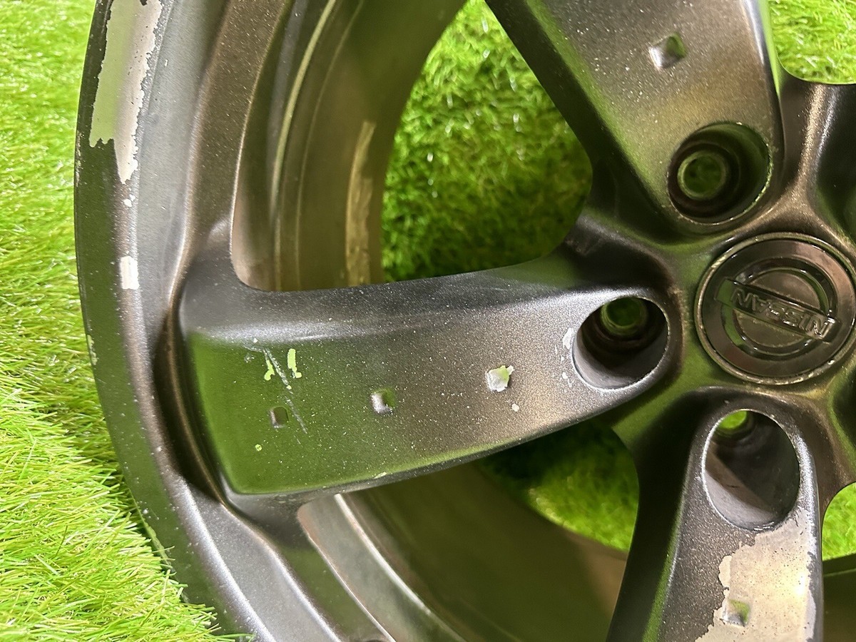 06-09 Nissan 350z Grand Touring Rear 5 Spoke Alloy Wheel 06-09 Nissan 350z Grand Touring Rear 5 Spoke Alloy Wheel