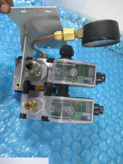 Edwards SDT Gas Manifold VAS1-0/10R/NQ DG17VCT8-SWG TPU for sale online ...