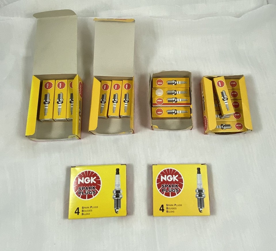 (22) NGK SPARK PLUGS 6 DR5HS, 4 BPR6ES, 2 B7HS, 3 BR6HS, 3 DCPR6E, 4 ...