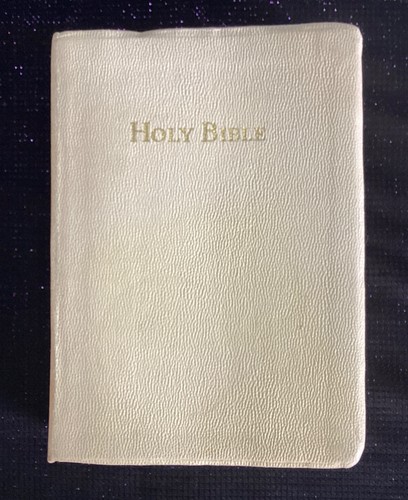 1962 COKESBURY Holy Bible in White - Illustrated in Color - Maps ...