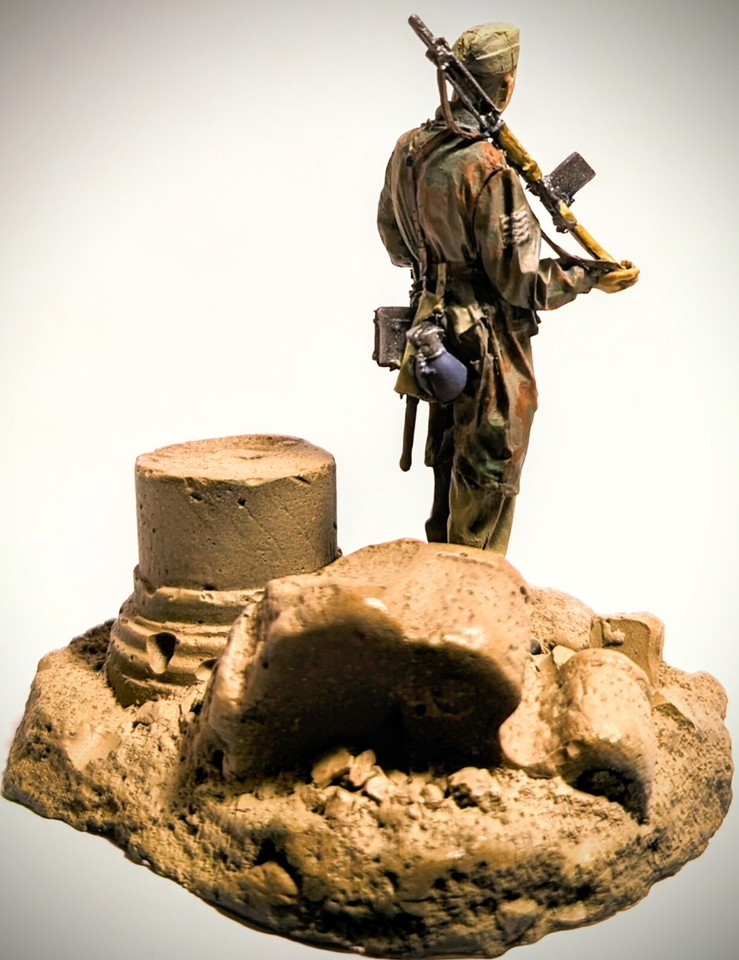 1/35 scale military figures | eBay