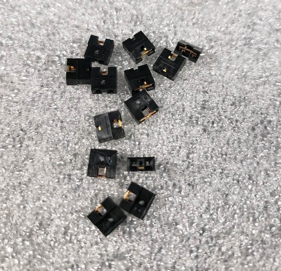 25pcs Berg 68786-202 Low Profile Jumper Shunt .100" 2.54mm Gold ...