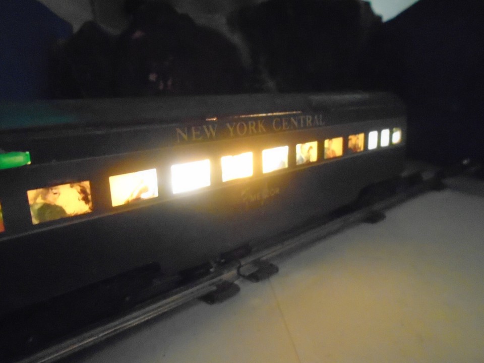 MARX 027 SCALE VINTAGE PRESSED STEEL ILLUMINATED METRO OBSERVATION CAR ...
