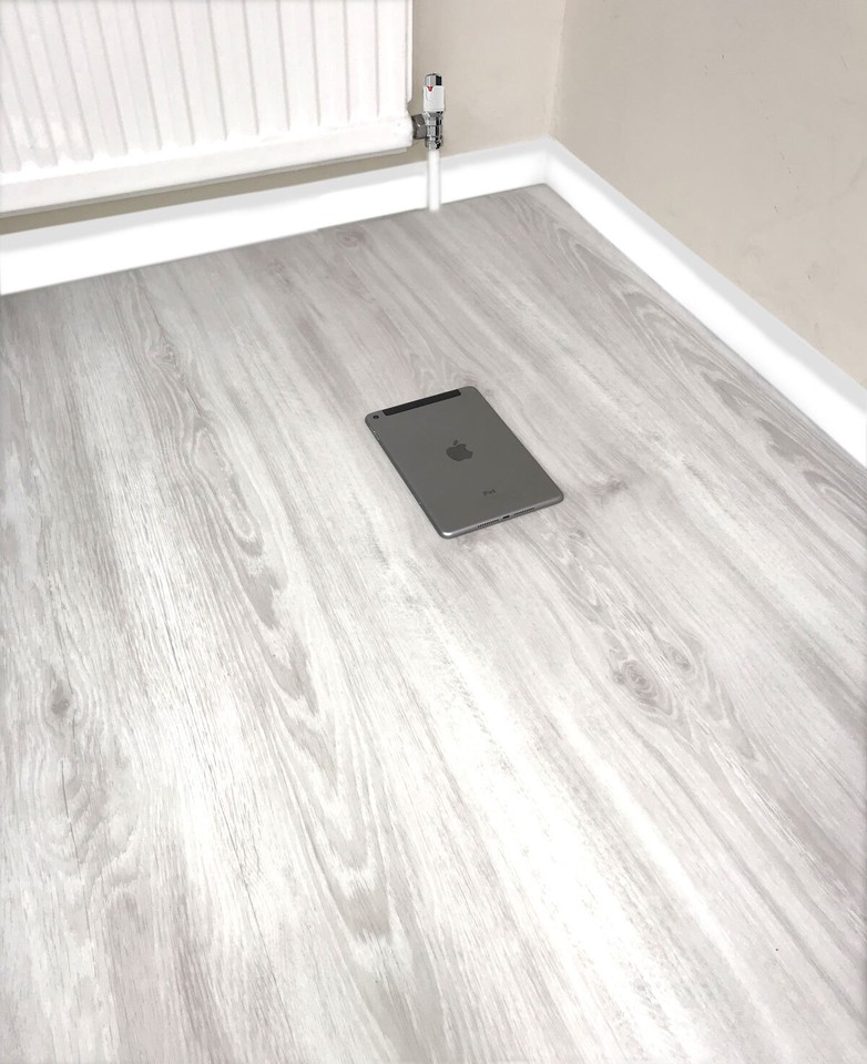 LVT Click Vinyl Flooring Click System Embossed Water Resistance ...