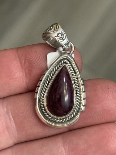 STERLING SILVER NATIVE AMERICAN SIGNED ZIA PURPLE SPINY OYSTER PENDANT ...