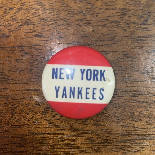 Vintage MLB Baseball New York Yankees Celluloid 1" Pinback Button ...