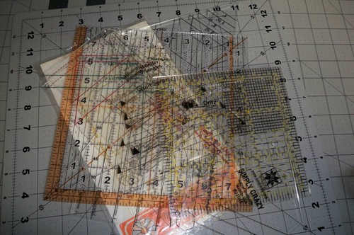 Quilting Rulers Templates Lot of 9 and Fiskars Rotating cutting Mat 12 ...