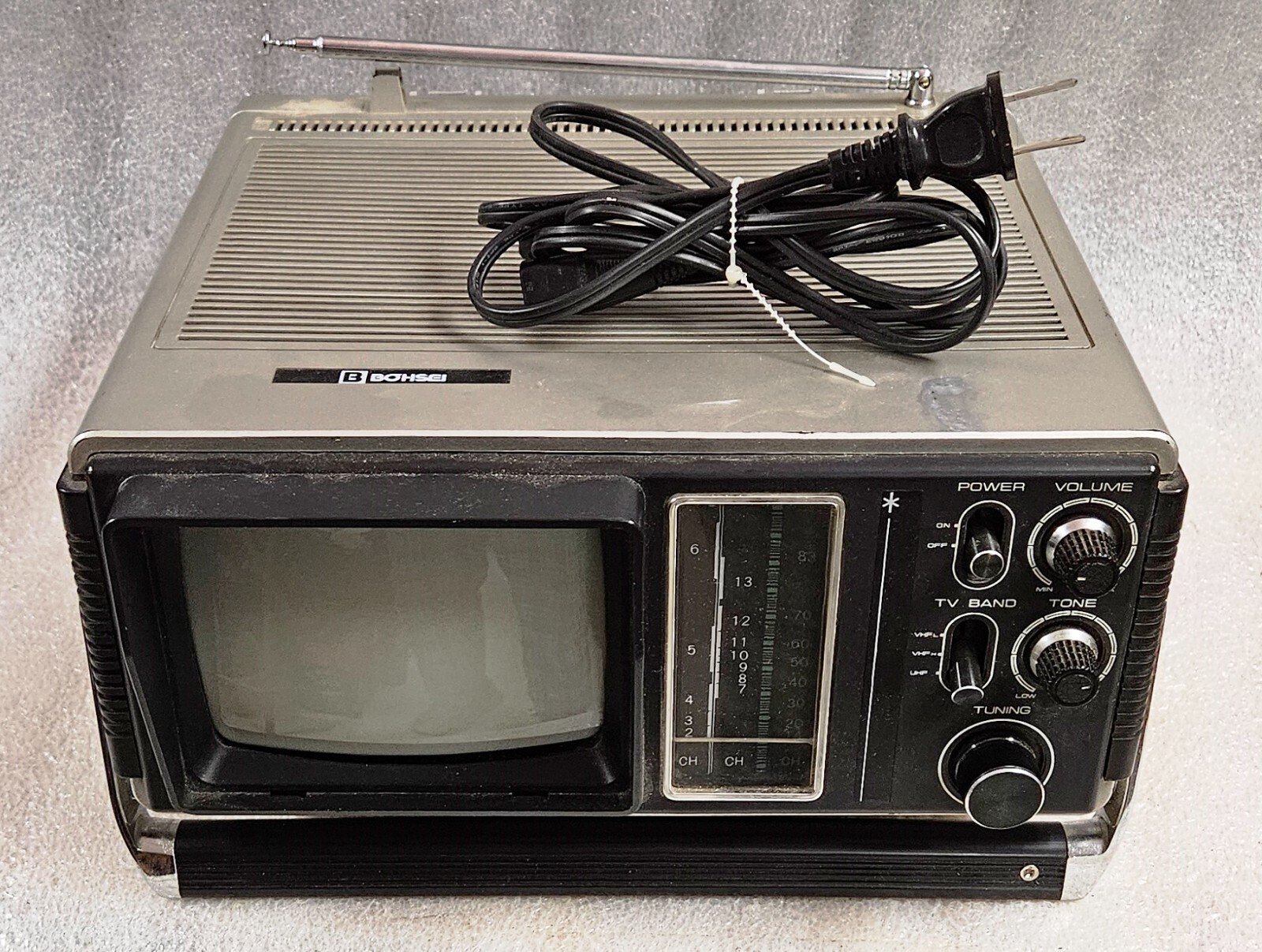 Rare Vintage BOHSEI Model 5001 Portable 5 inch Television | eBay