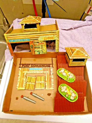 T.COHN /SUPERIOR-Tin Litho FORT COMANCHER toy Fort 1969 | eBay