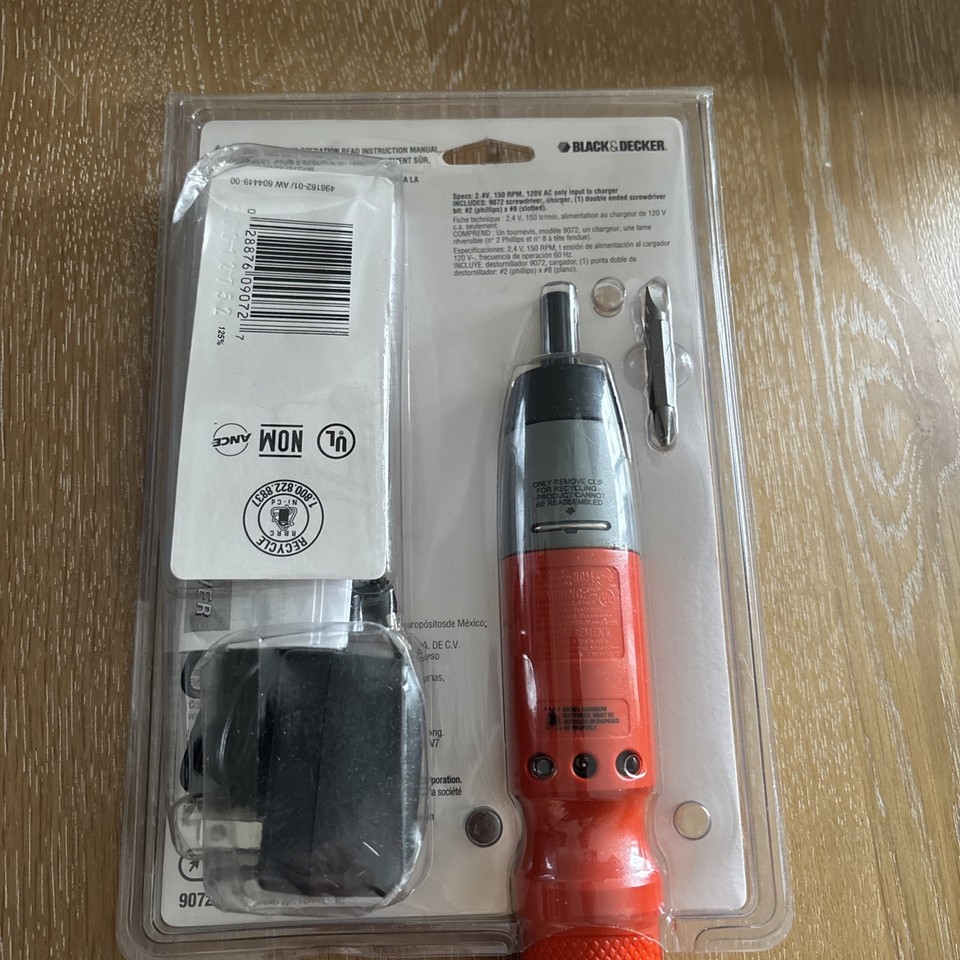 Black & Decker 9072 Rechargeable 2.4v Cordless Screwdriver Vintage ...