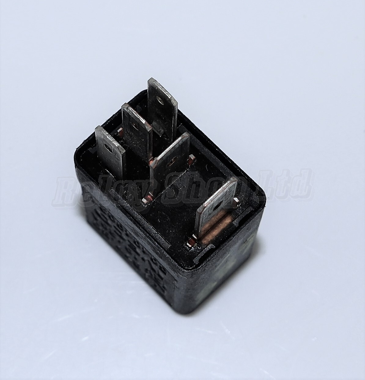 IVECO Daily Control Relay Black Genuine 504049024 12v for sale online ...