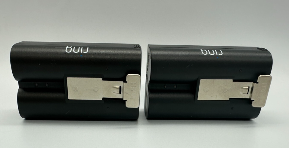 Ring Spotlight Cam 5AT3S8 Outdoor HD Security Camera Two Way Talk 2 ...