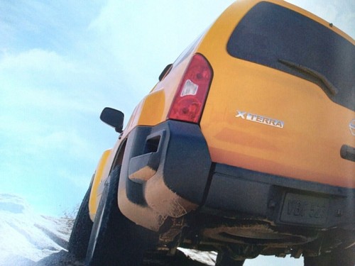 Big 2005 NISSAN XTERRA Brochure / Catalog with Color Charts: S,SE,AWD ...