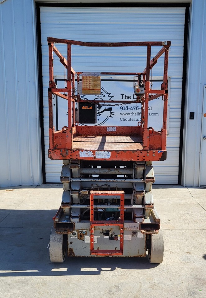 Electric Scissor Lift 2006 Skyjack SJIII 4632 32 ft. Aerial Manlift ...