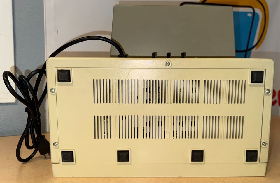 1983 Apple II IIe II+ Plus III Green CRT Computer Monochrome Monitor ...