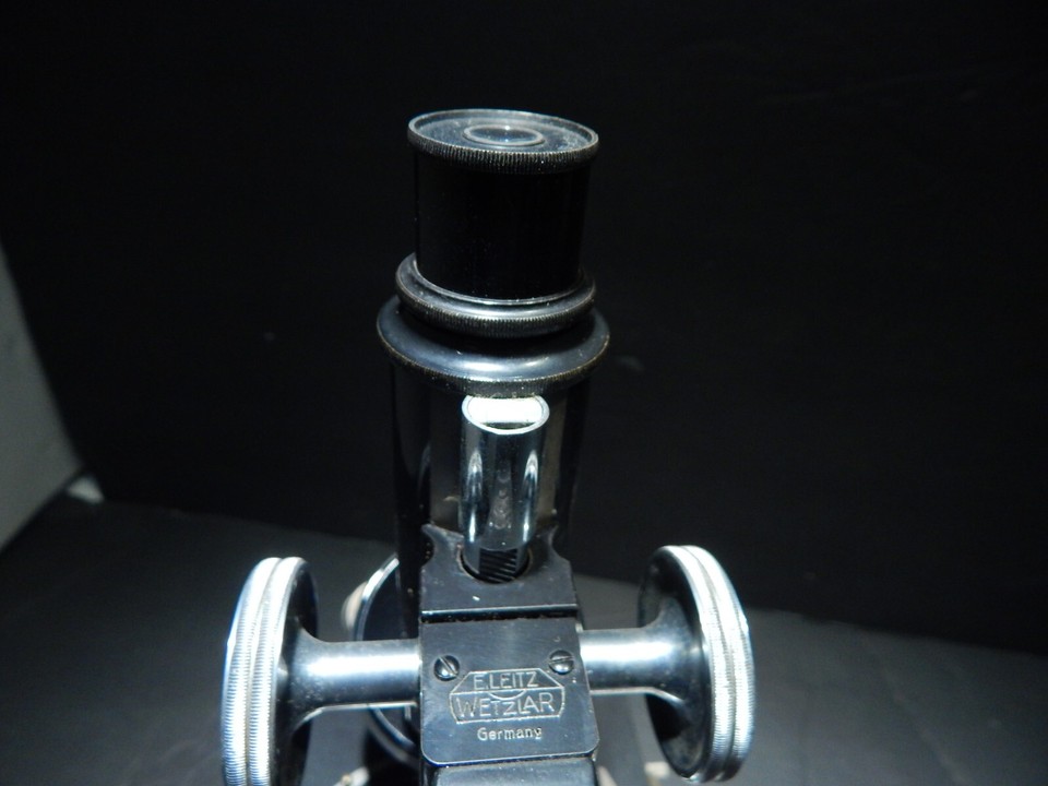 ERNST LEITZ WETZLAR (GERMANY) IRON AND BRASS MICROSCOPE W/ CARL ZEISS ...