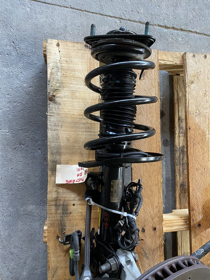 2016 2017 2018 2019 2020 MUSTANG GT350R PASSENGER SIDE SUSPENSION KNEE ...