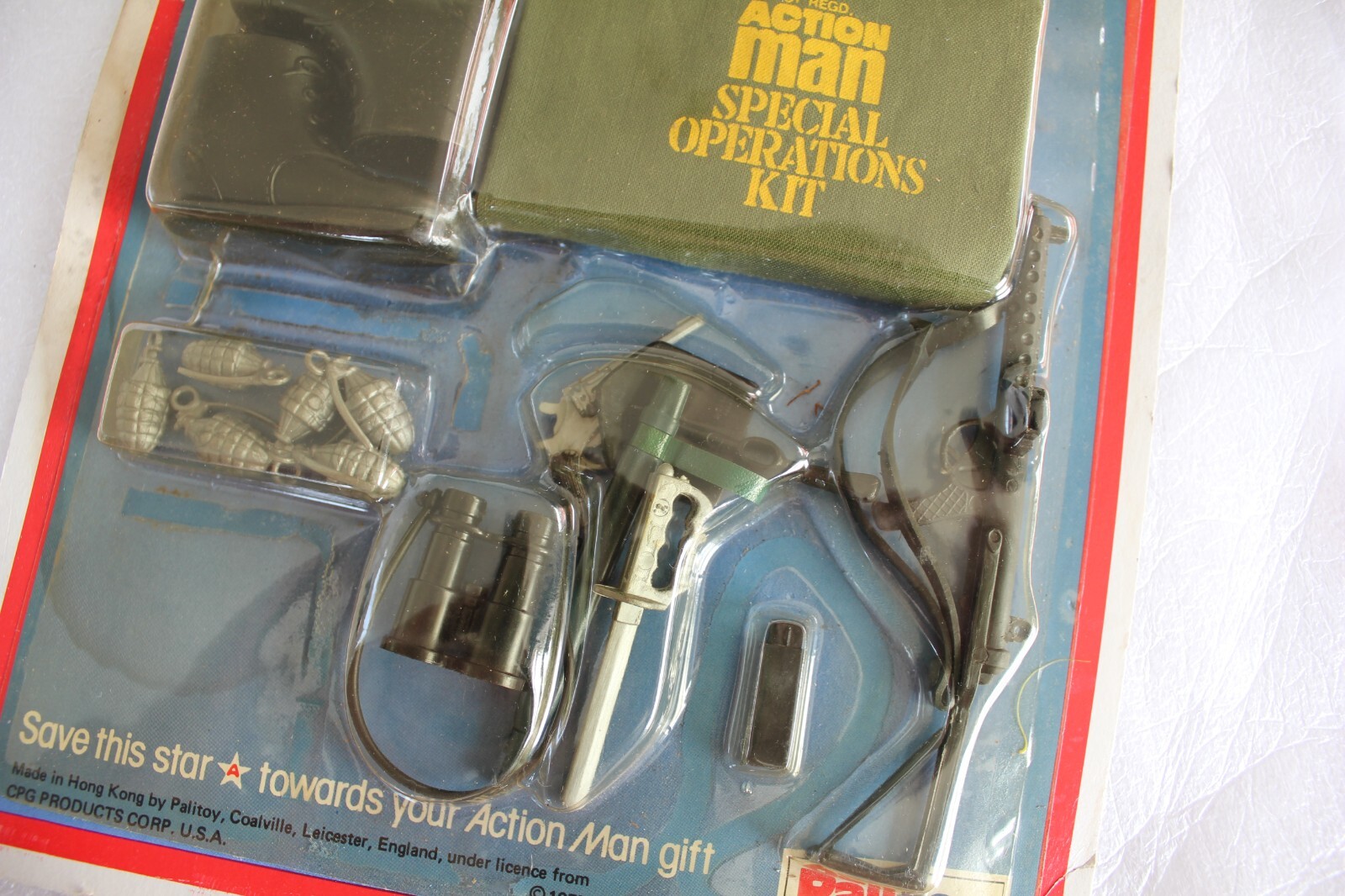 Action Man Vintage 1975 MINT Original Special Operations Kit Carded ...