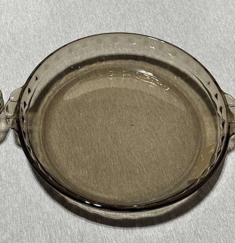 Vintage Pyrex 229 USA Amber Glass Pie Plate Dish 9.5" Scalloped Edge ...