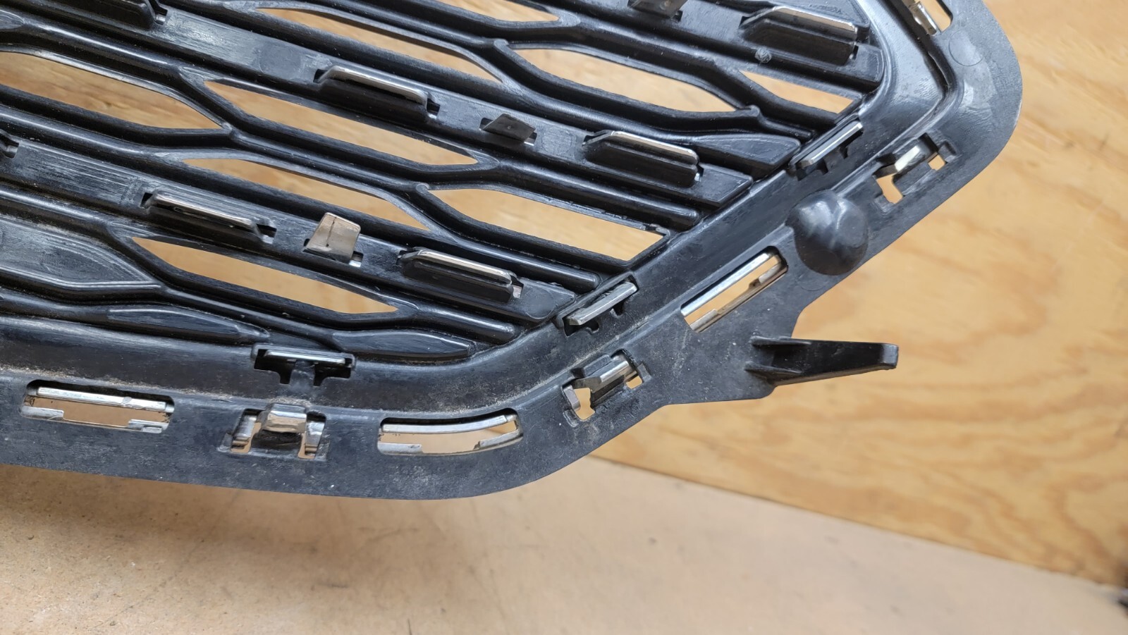 2016 2017 Chevrolet Equinox Front Bumper Lower Grille OEM | eBay