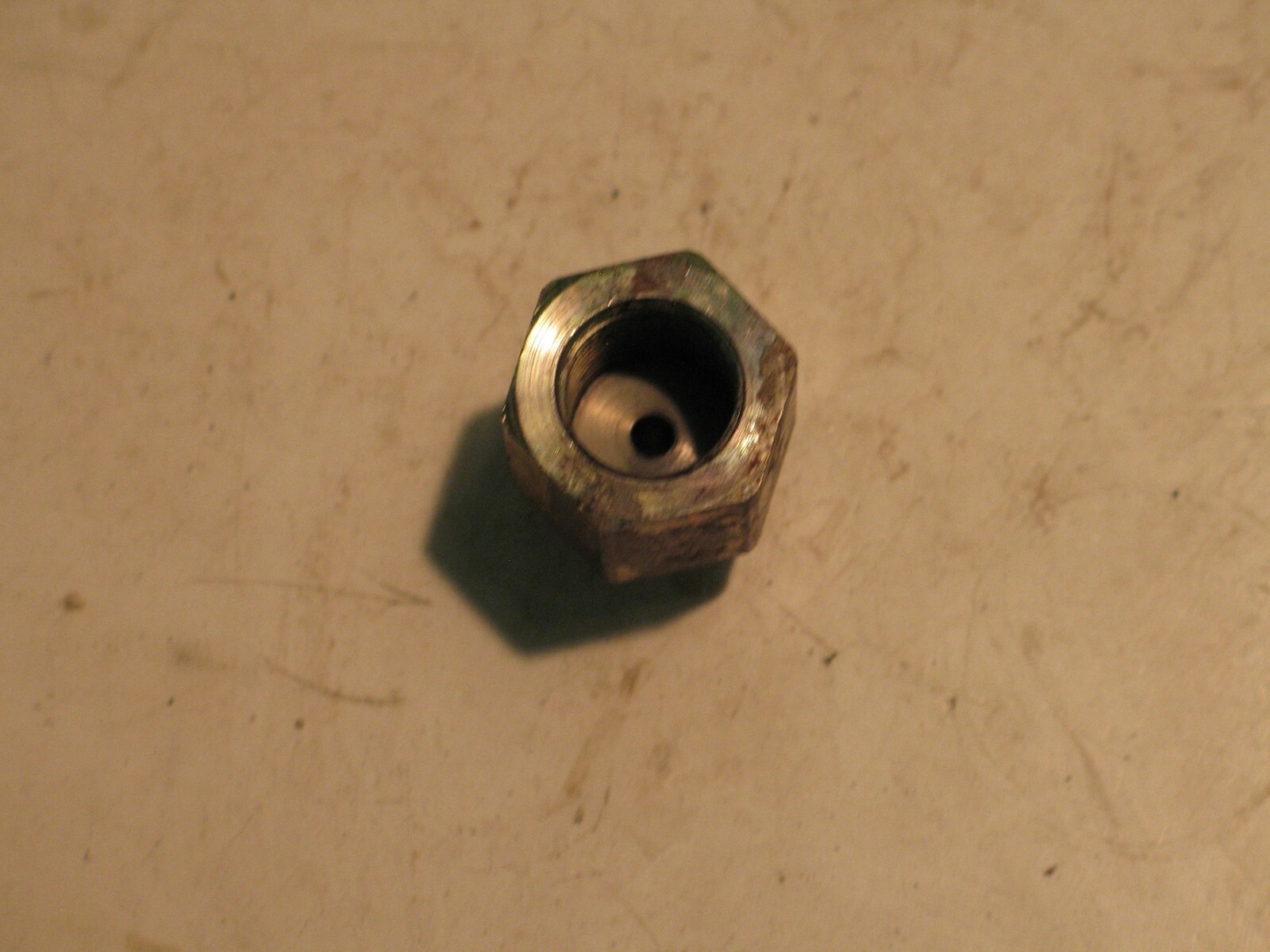 NEW EO EMERTO PARKER RI1/4X1/2 THREAD REDUCER/EXPANDER (BSPP -04/-08 ...