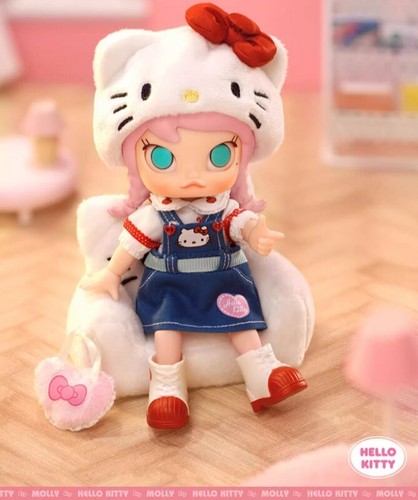 Cute Molly Anime Co-branded Action Figure Bjd Designer Toy Hot Cute Toy ...